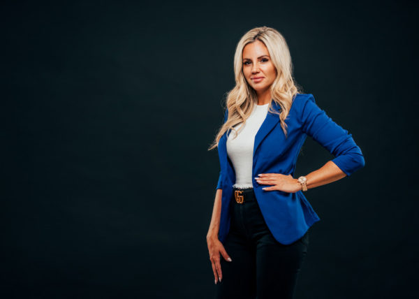 Nicole Benoit 2019 - Josh Street Design & Photography