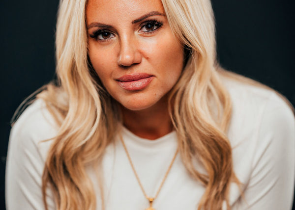 Nicole Benoit 2019 – Josh Street Design & Photography
